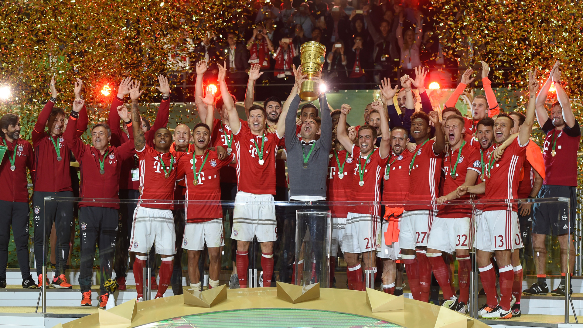 Dfb Pokal Viertelfinale Losglück Für Bayern Klassiker Auf Schalke