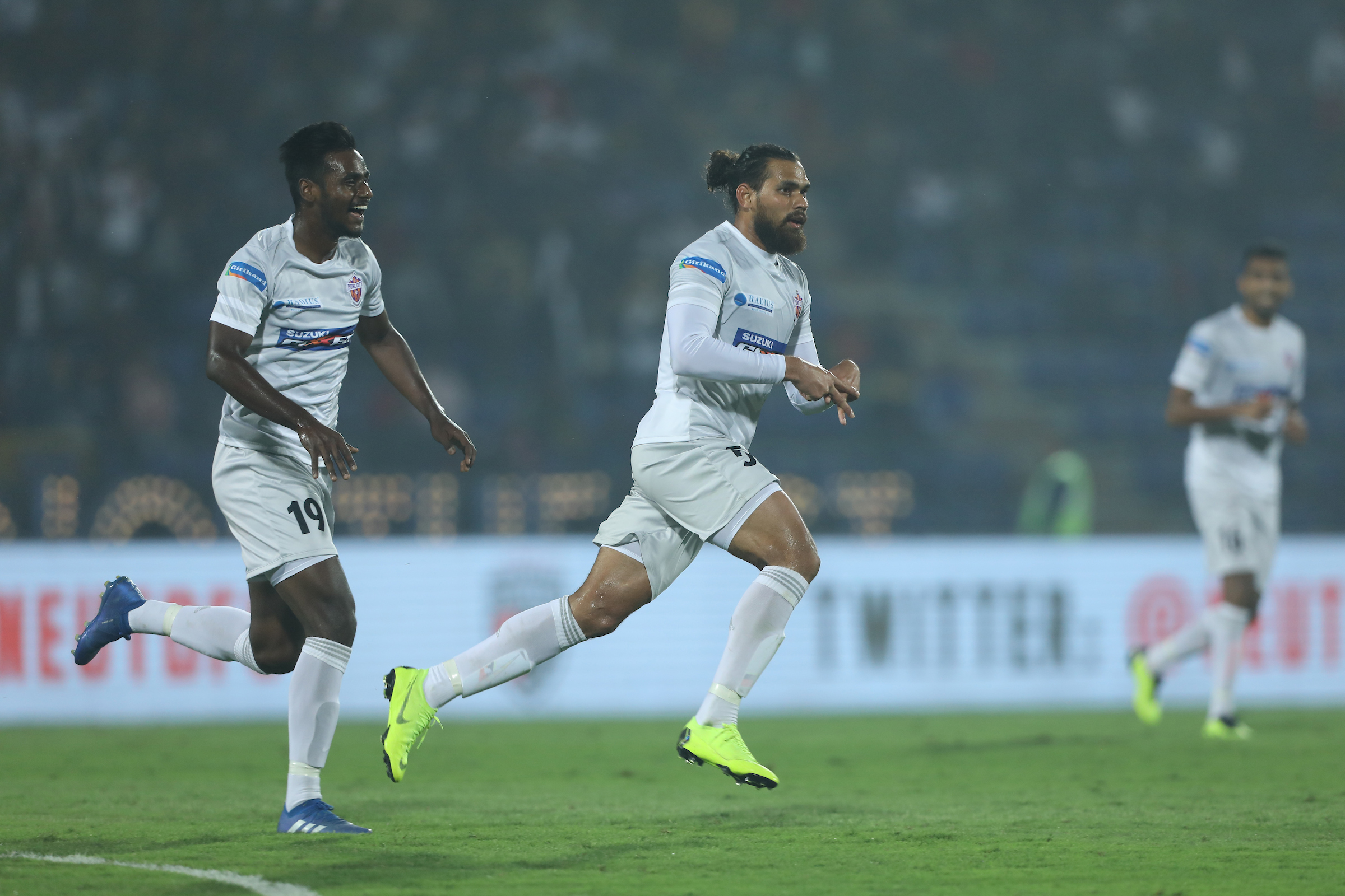 jeopardise,(第10页)_大山谷图库