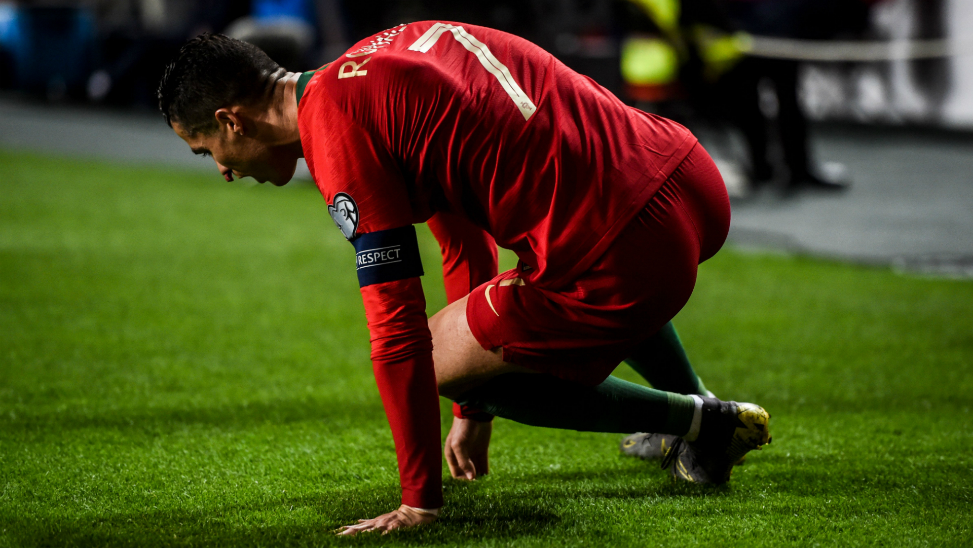 Cristiano Ronaldo injury: Juventus star a doubt for Champions League ...