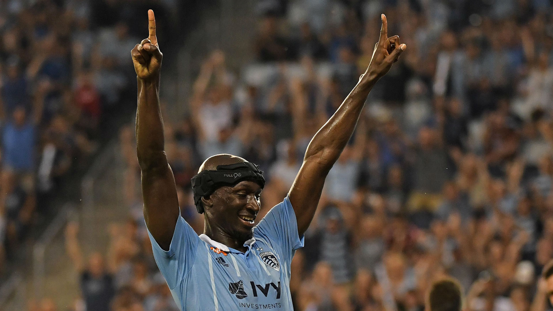 Ike Opara named Goal's MLS Defender of the Year | 15 Minute News