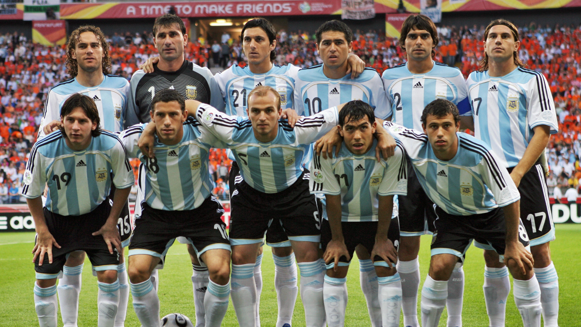 Así cambió la camiseta de la Selección argentina a lo largo de los ...