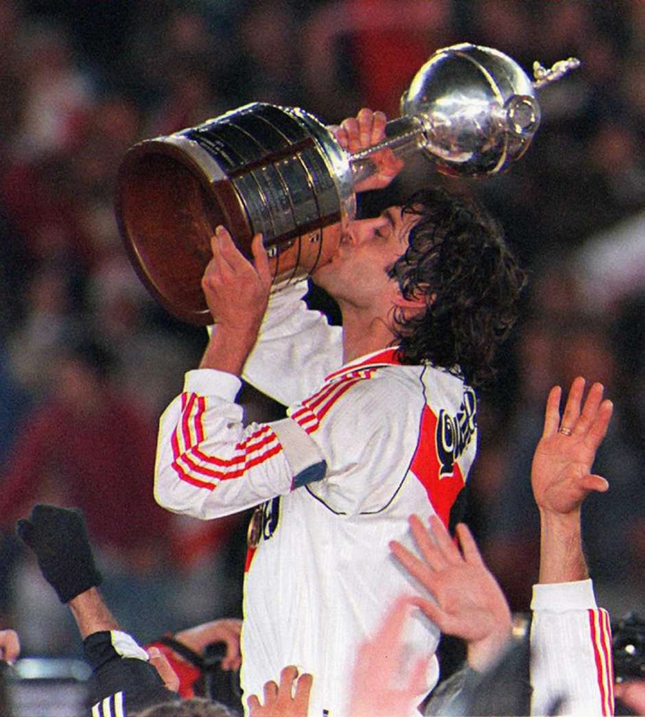 Francescoli River Plate - Goal.com