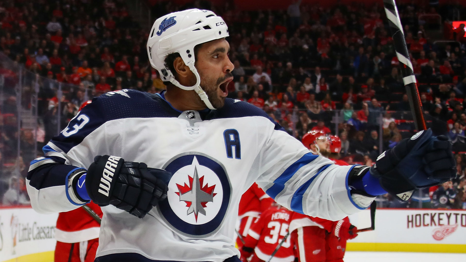 Dustin Byfuglien returns to Jets' lineup, plays almost 30 minutes ...
