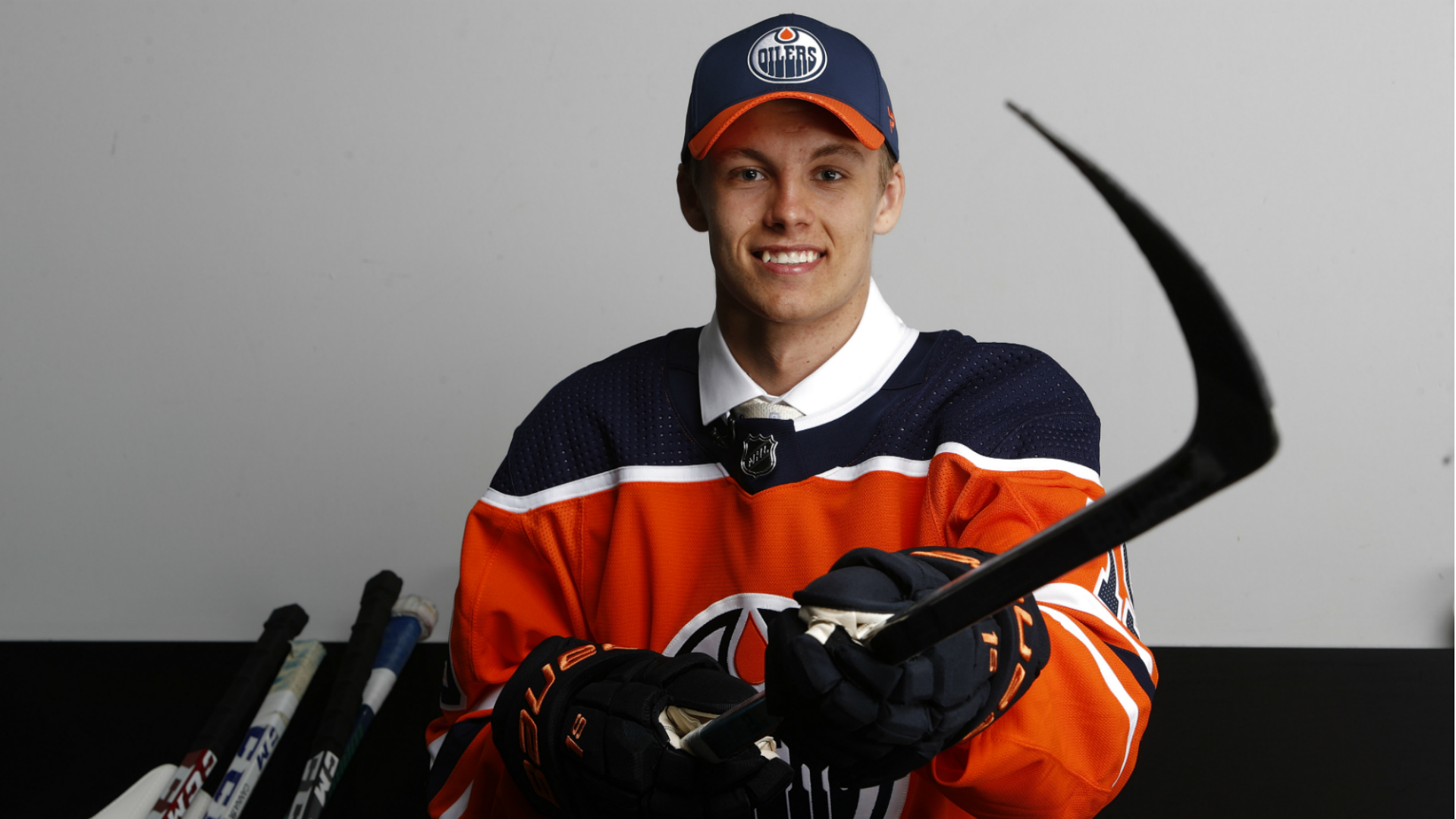 Oilers' eighth-overall pick Philip Broberg brings size, speed to depth ...