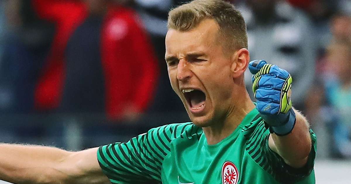 Frankfurt: Keeper Hradecky liebäugelt mit Wechsel