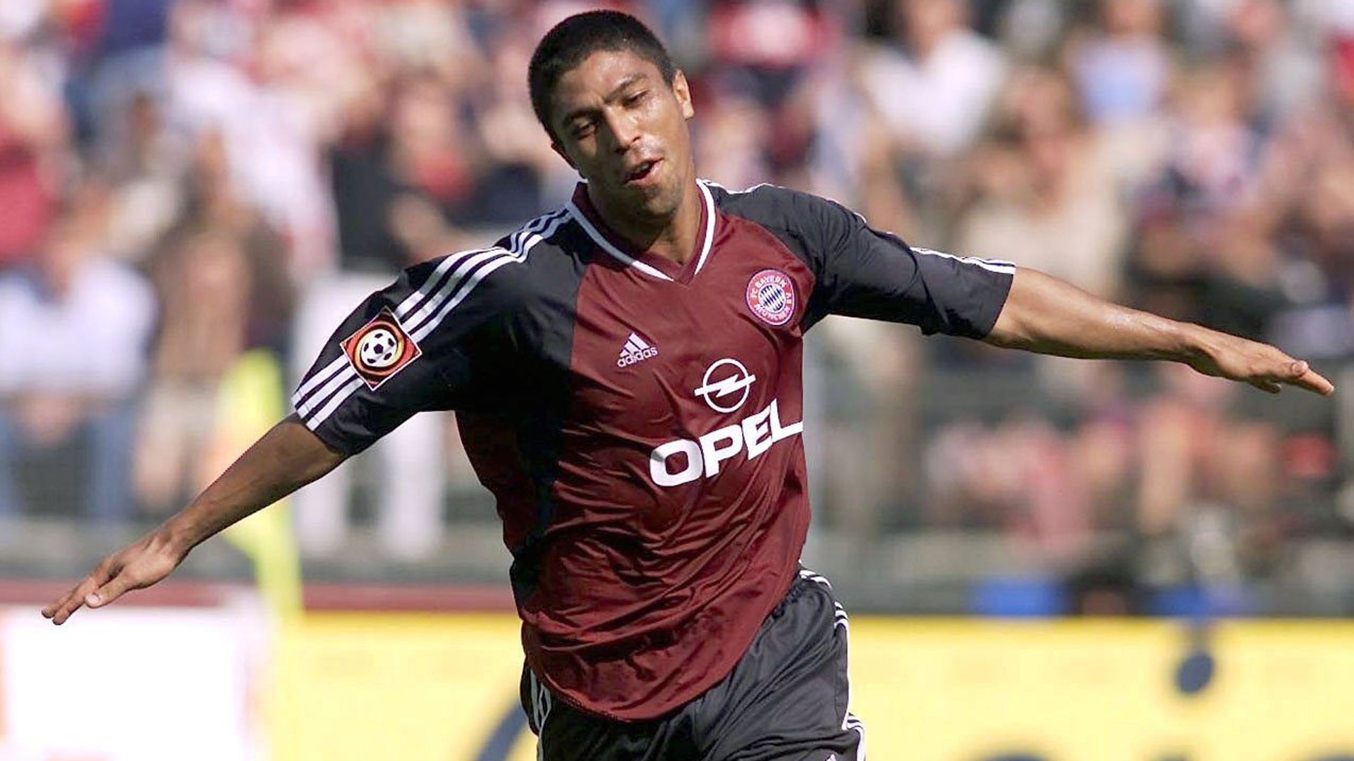 Giovane Elber Bayern München 08182001 - Goal.com