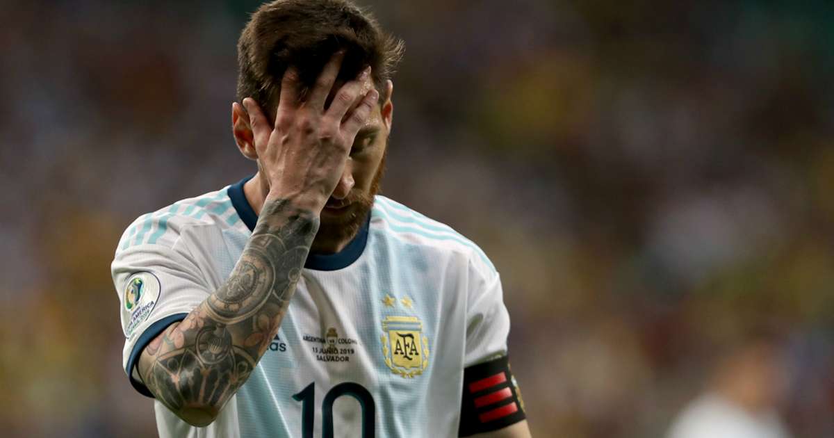 Messi 'bitter' after Argentina lose Copa America opener