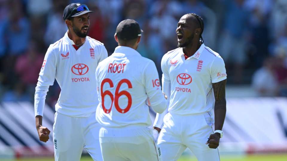 Sporty.com | Archer back with a bang for England as Root creates more ...