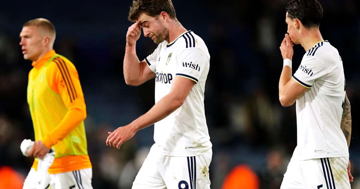 Leeds back Patrick Bamford after glaring miss in draw with Leicester