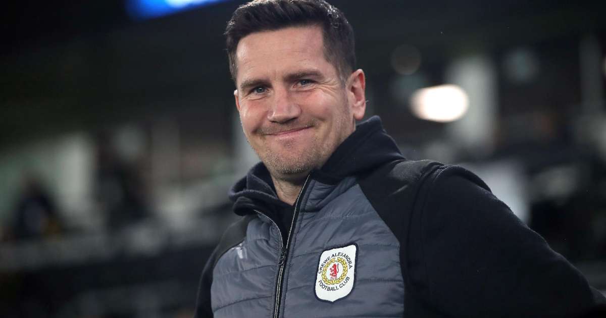 Lee Bell proud as his Crewe side end Mansfield’s long unbeaten home record