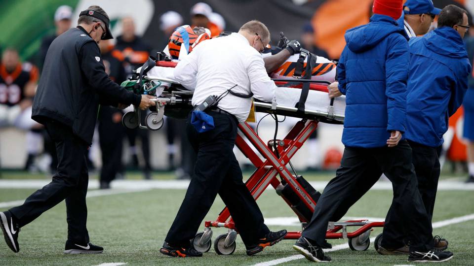 NFL says player concussions in 2018 regular season fell 29 percent ...