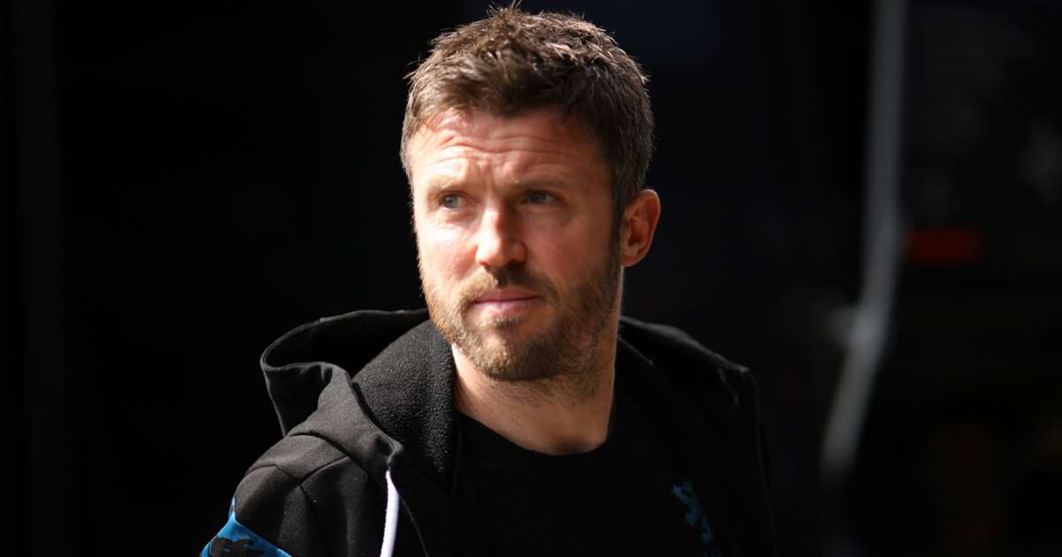 michael carrick beard