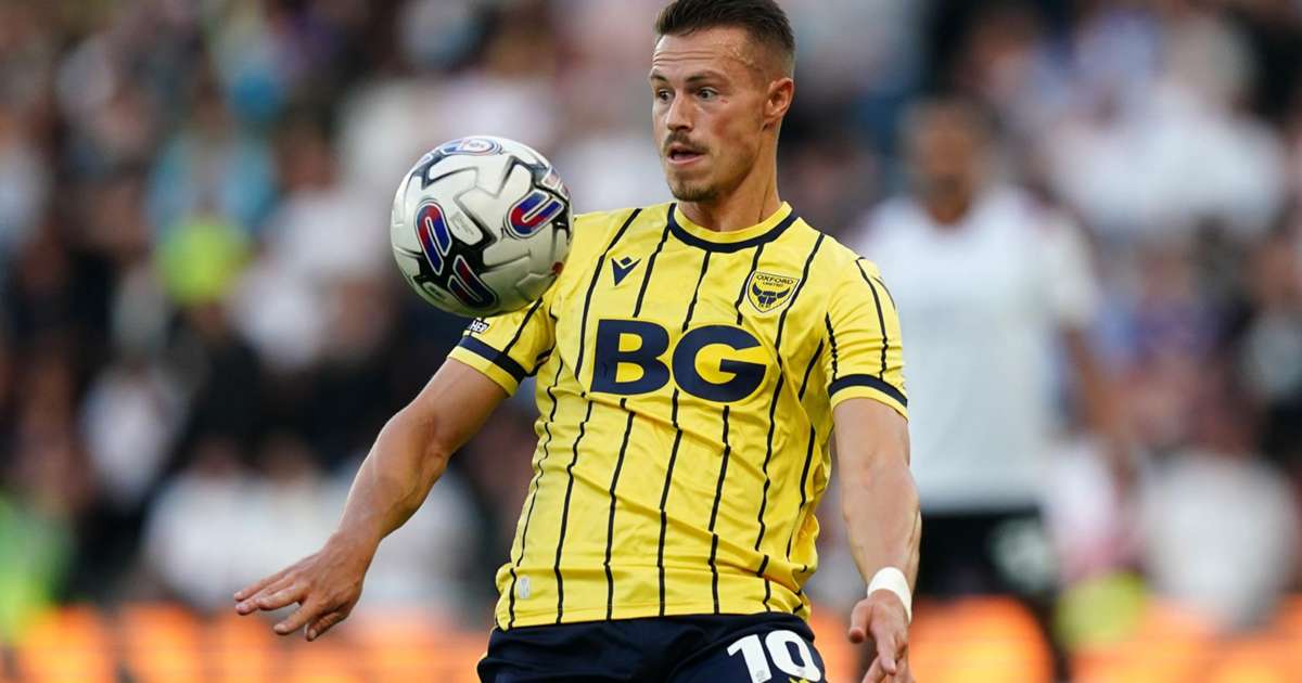 Des Buckingham enjoys first win as Oxford boss with FA Cup victory over ...