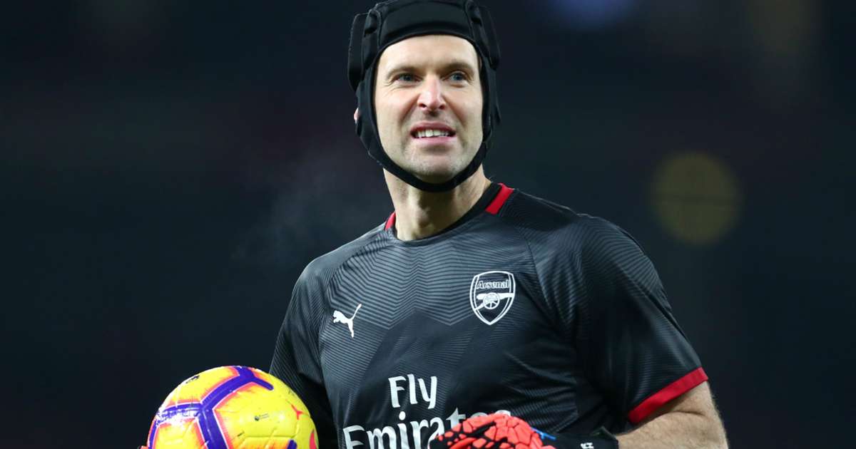Ballack backs retiring Cech for coaching position
