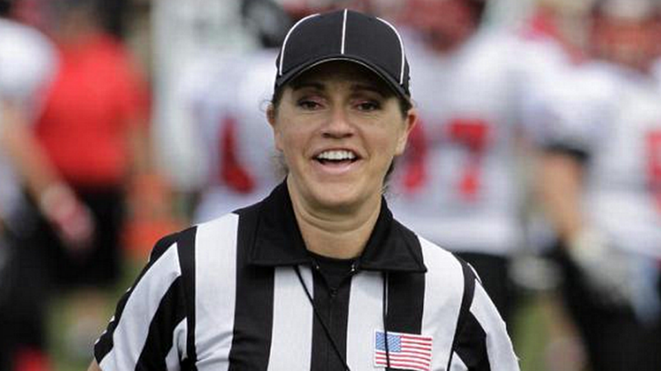 Female official makes history in Michigan-Utah matchup | NCAA Football ...