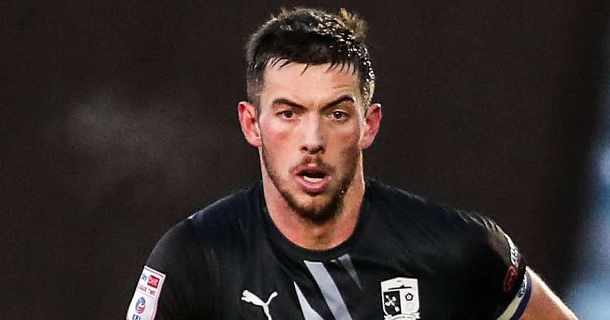 Barrow extend winning run to five games and climb into the promotion places