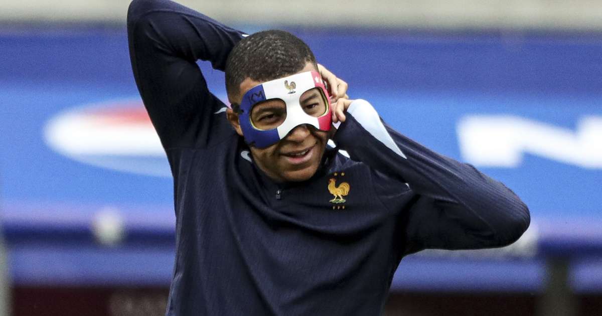 Euro 2024 social round-up: Mbappe masked-up, Carragher questions Southgate