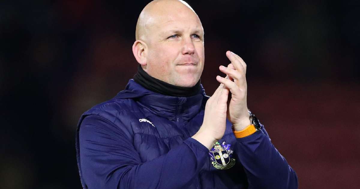 Sutton boss delighted to see a ‘Matt Gray side’ in draw with MK Dons