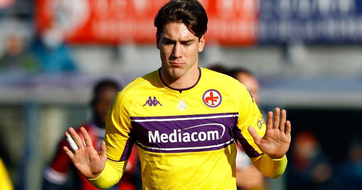 Vlahovic? 'Too early' to talk about future as Viola star enters history ...