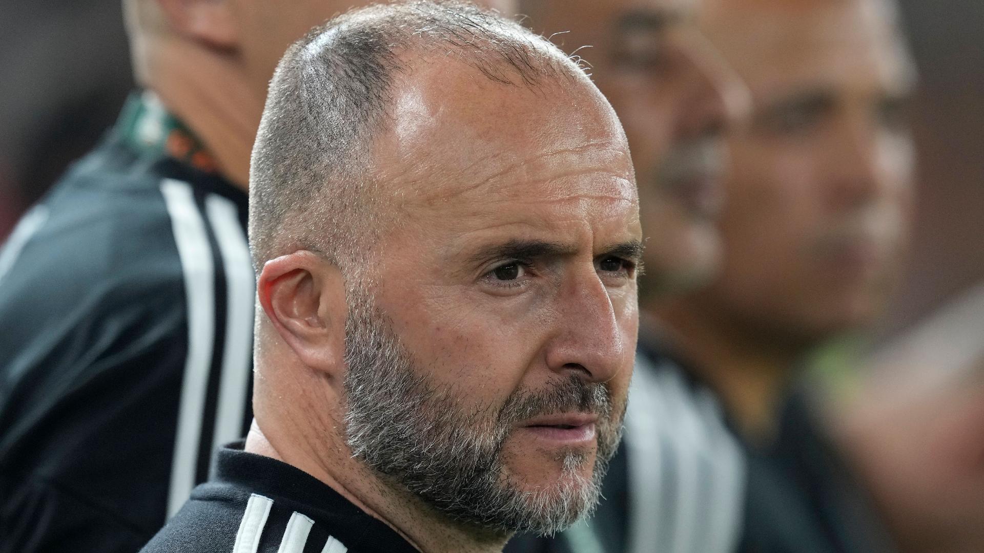 Barcelona officially announce Robert Lewandowski signing