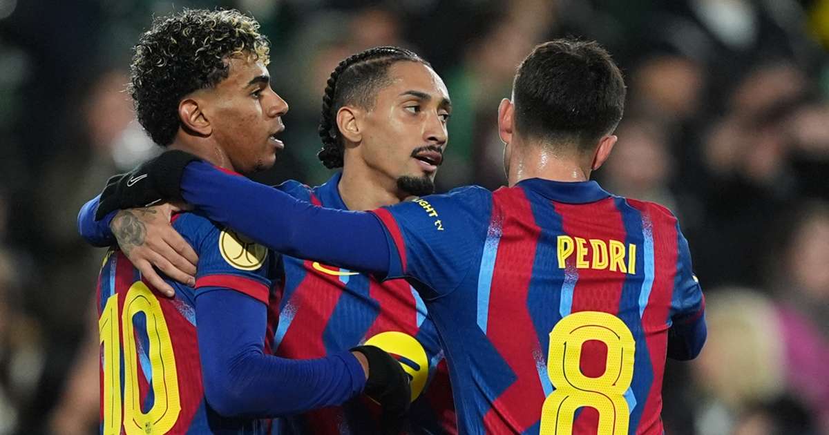 Racing Santander 0-2 Barcelona: Torres and Yamal score to stave off ...
