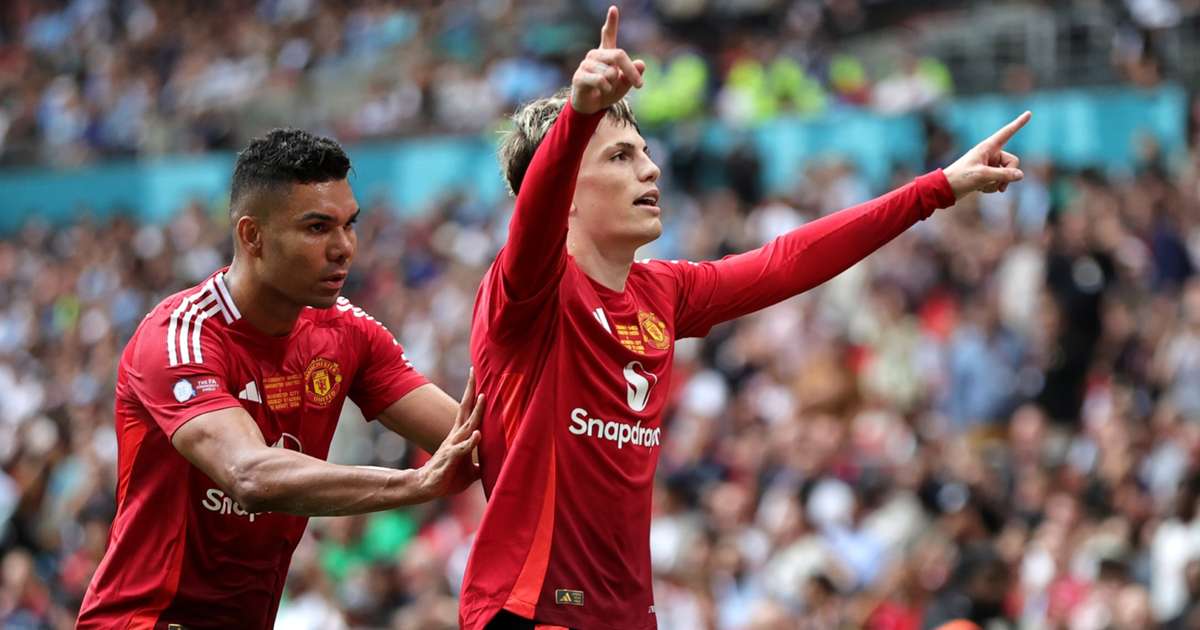 Garnacho can become world class at Manchester United, says Ten Hag