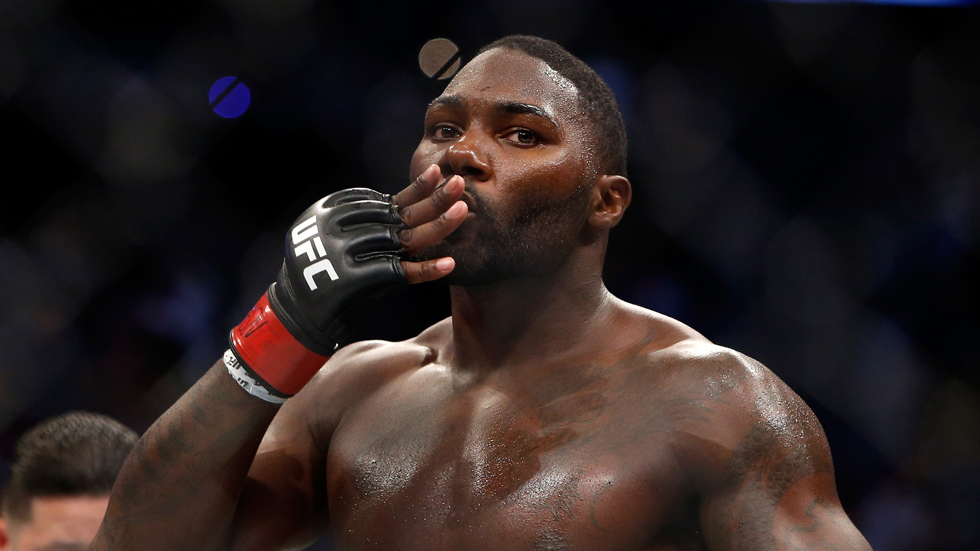 Anthony Johnson came back to fight Jon Jones at light heavyweight ...
