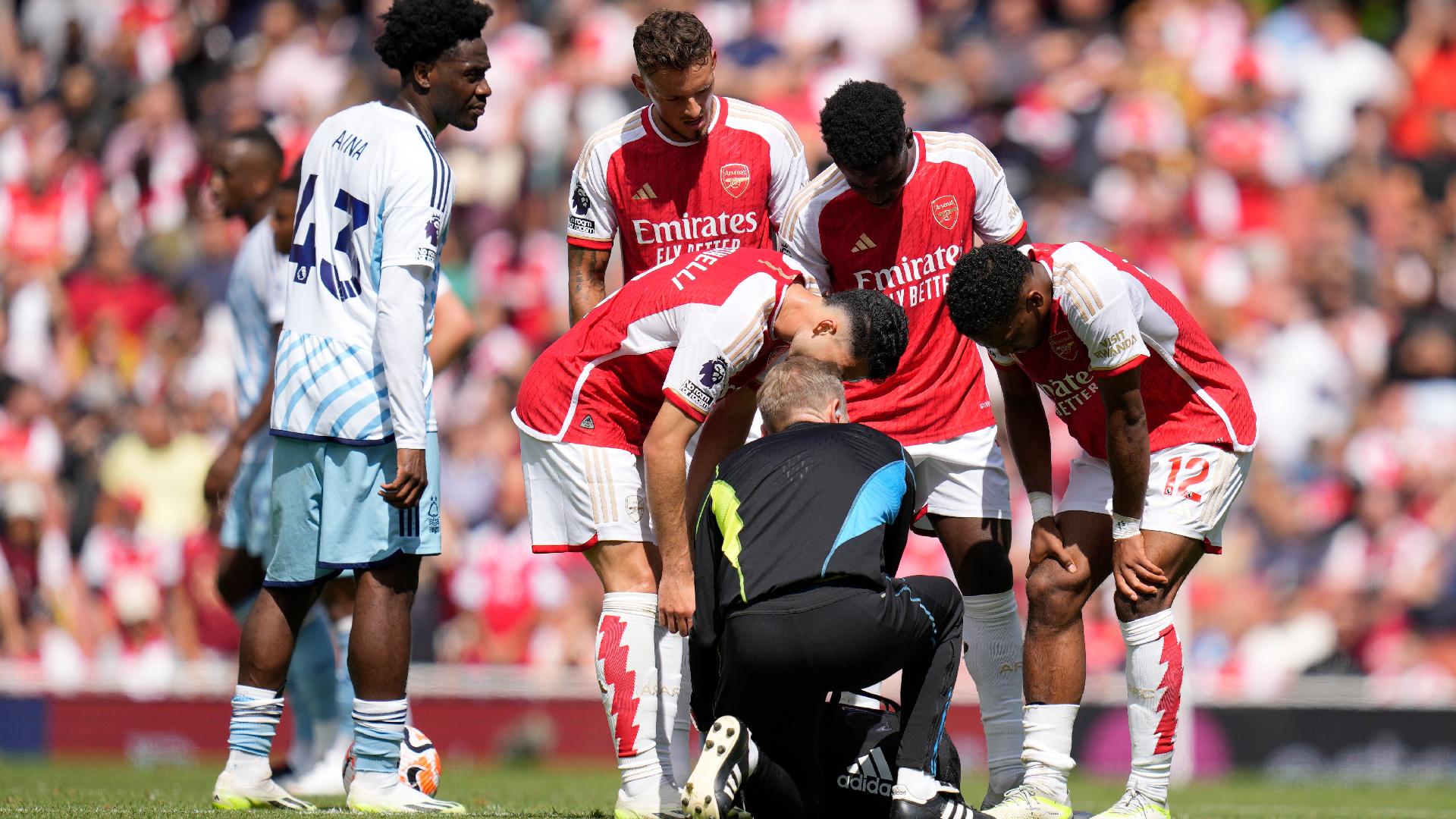 Arsenal defender Jurrien Timber ‘gutted’ after requiring knee surgery ...