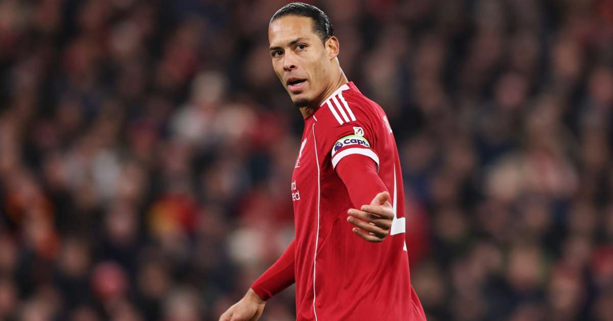 Ex-pros have 'responsibility' with their criticism of players, says Van ...