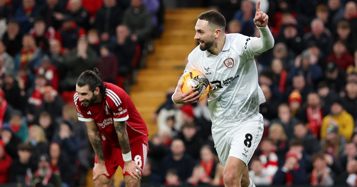 Robertson fumes at Szoboszlai's 'unacceptable' backheel in FA Cup win