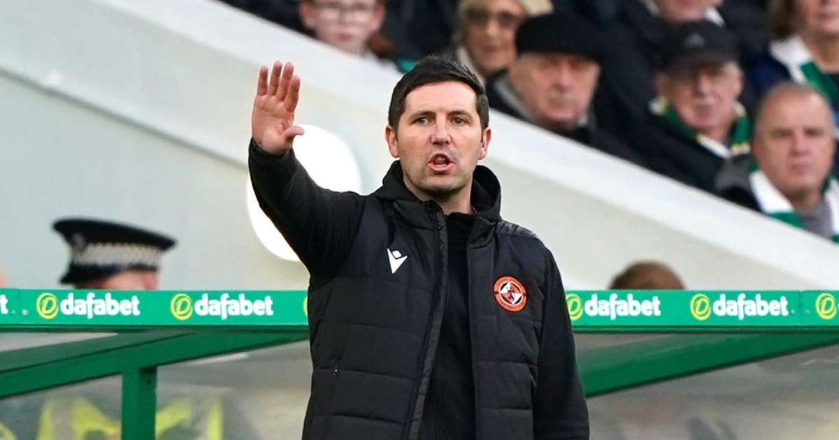 Liam Fox returns to boyhood club Hearts to take charge of B team