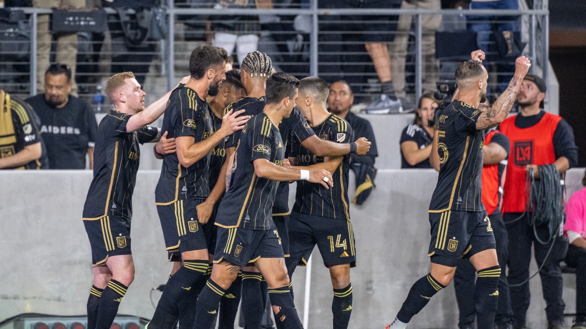 Los Angeles FC vs Vancouver Whitecaps - live score, predicted lineups and H2H stats
