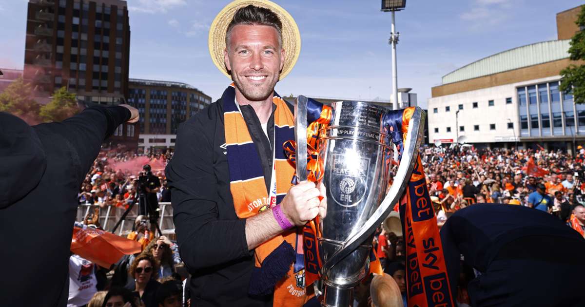 Fans celebrate Luton’s fairytale promotion to Premier League at civic ...