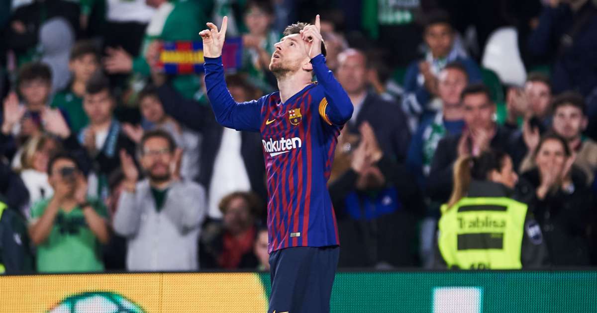 Messi headlines final trio for Puskas Award