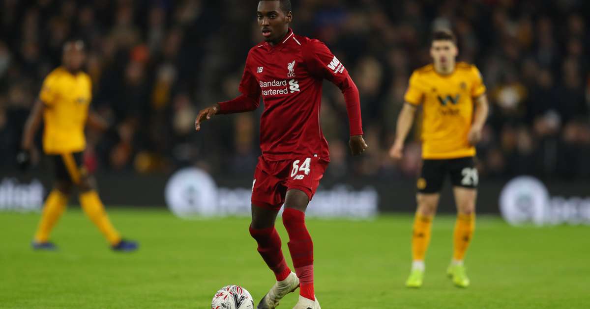 Camacho joins Sporting from Liverpool