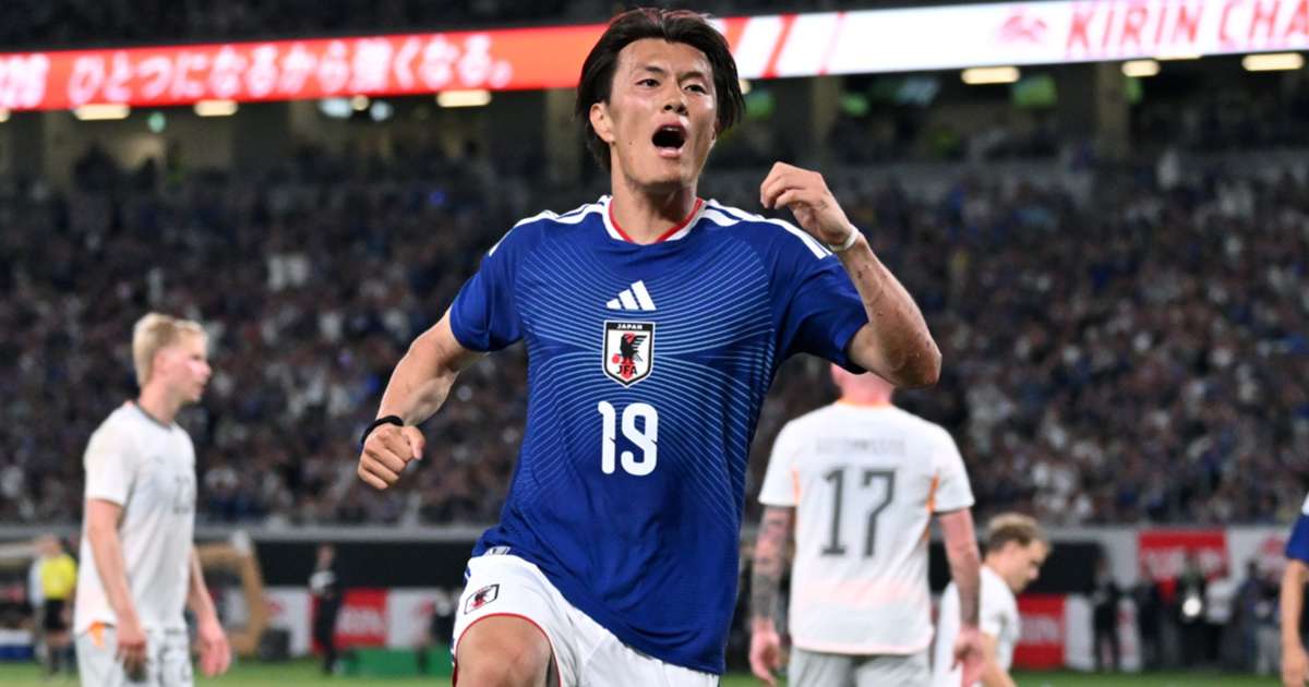 Giappone-Islanda 1-0: colpo di testa nel finale di Ogawa, Mondiale ...