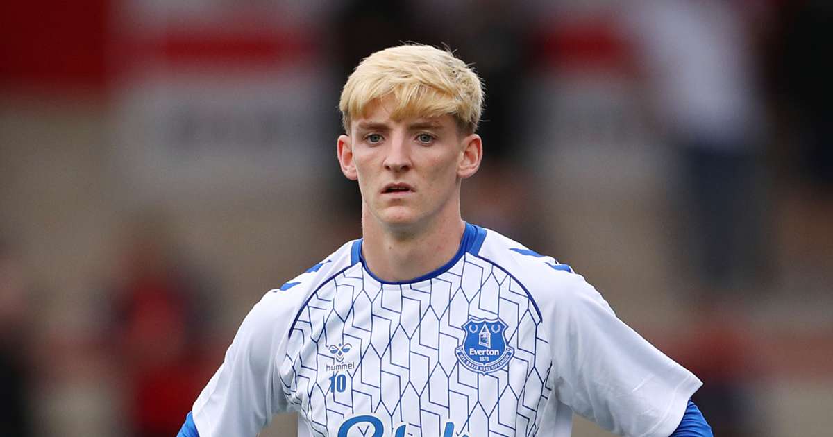 Lampard denies Chelsea have bid £60m for Gordon