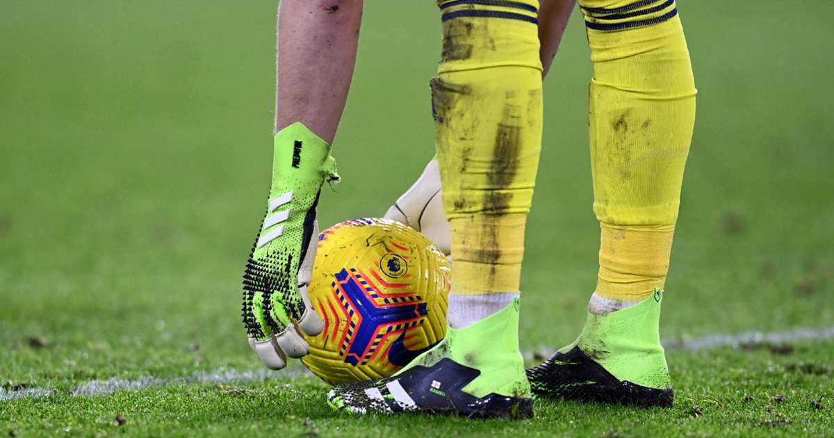 Arbroath goalkeeper Ally Adams comes off bench as striker to earn point ...