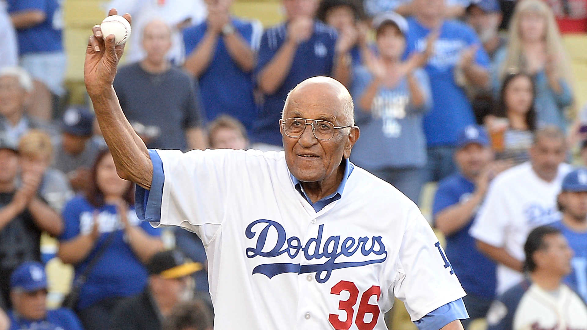 Don Newcombe, star pitcher linked to Dodgers' Brooklyn past, dies at 92 ...