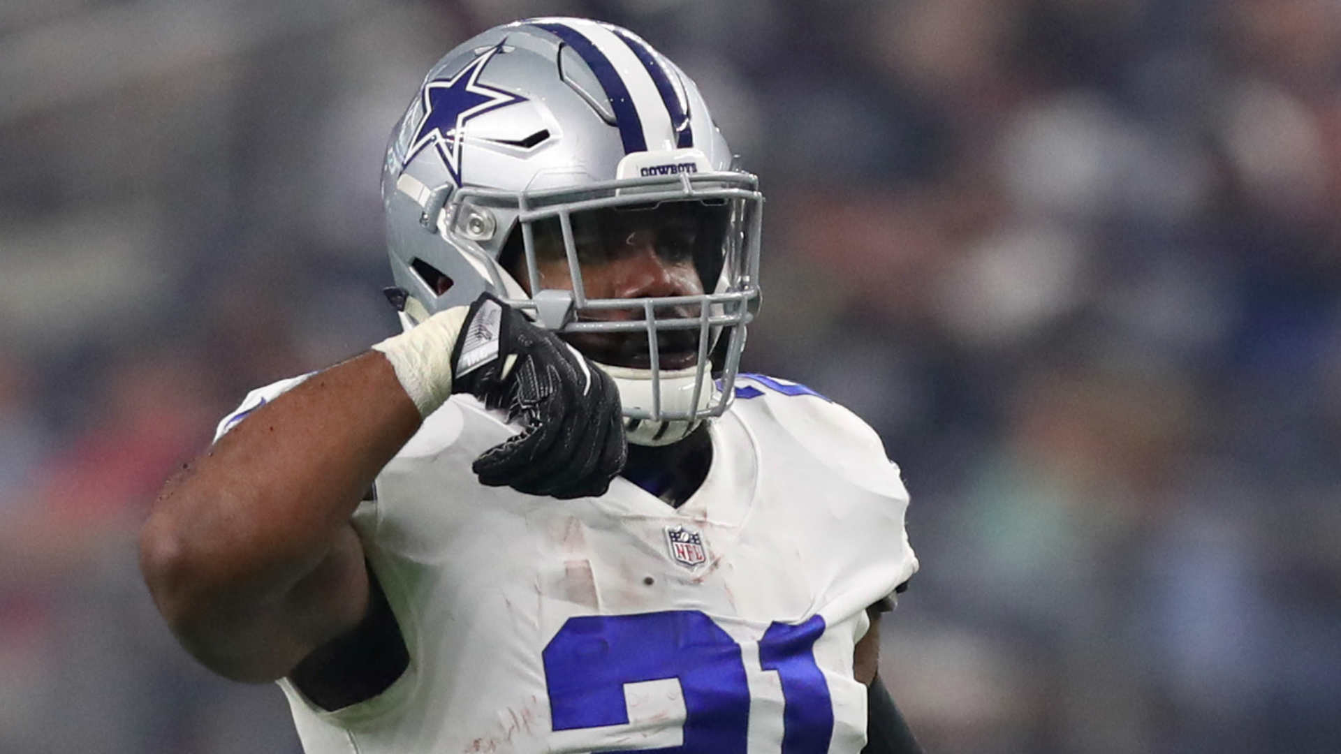 Ezekiel Elliott contract update: Cowboys waiting for running back to ...