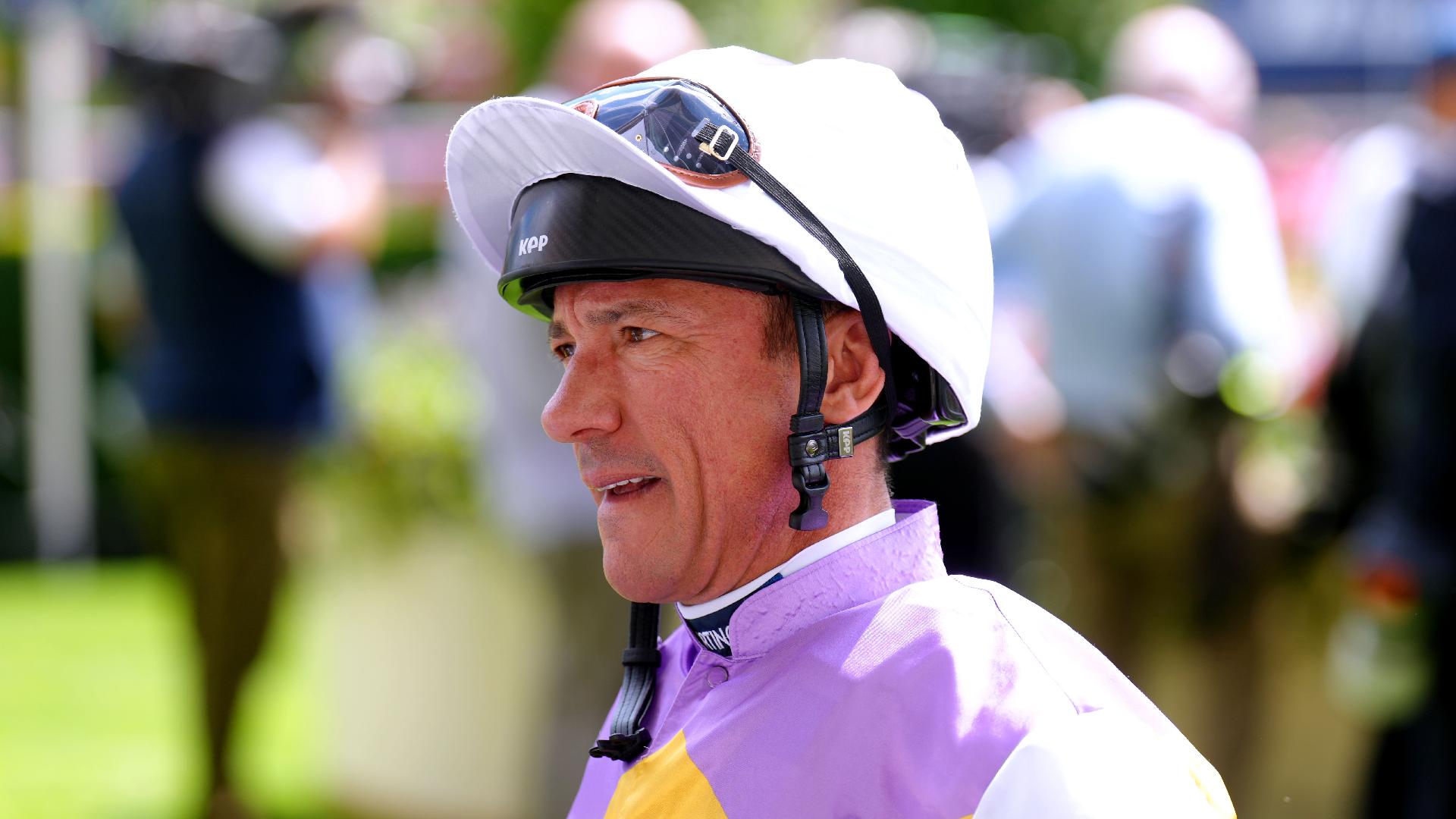 Dettori backing Lezoo to provide perfect return at Newbury | LiveScore
