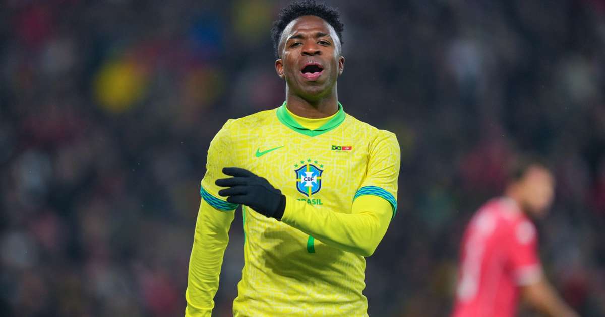 Brazil cannot be considered World Cup favourites, claims Vinicius