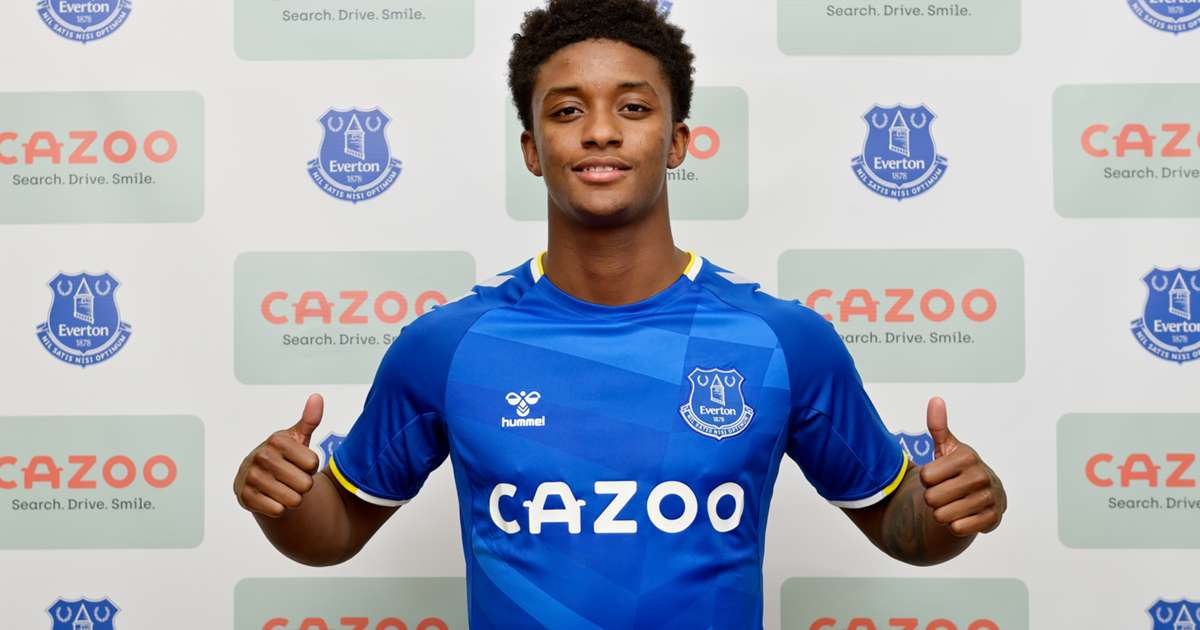 Gray makes Premier League return with Everton