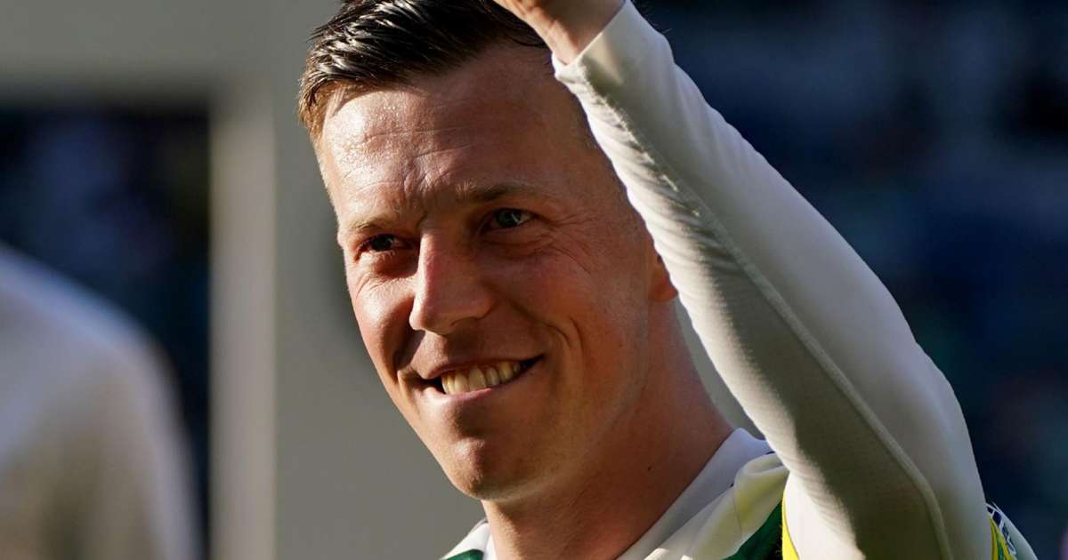 Callum McGregor hopes Ange Postecoglou sticks with Celtic