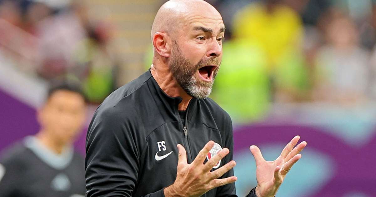 Qatar coach Sanchez departs after tough World Cup experience