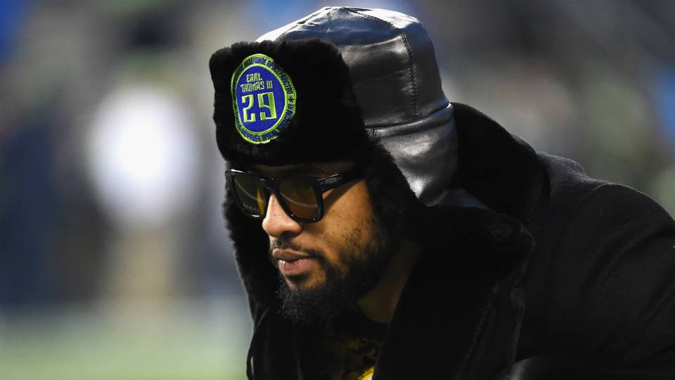 Earl Thomas, a Seattle Seahawks safety, wore a hat made by Russian ...