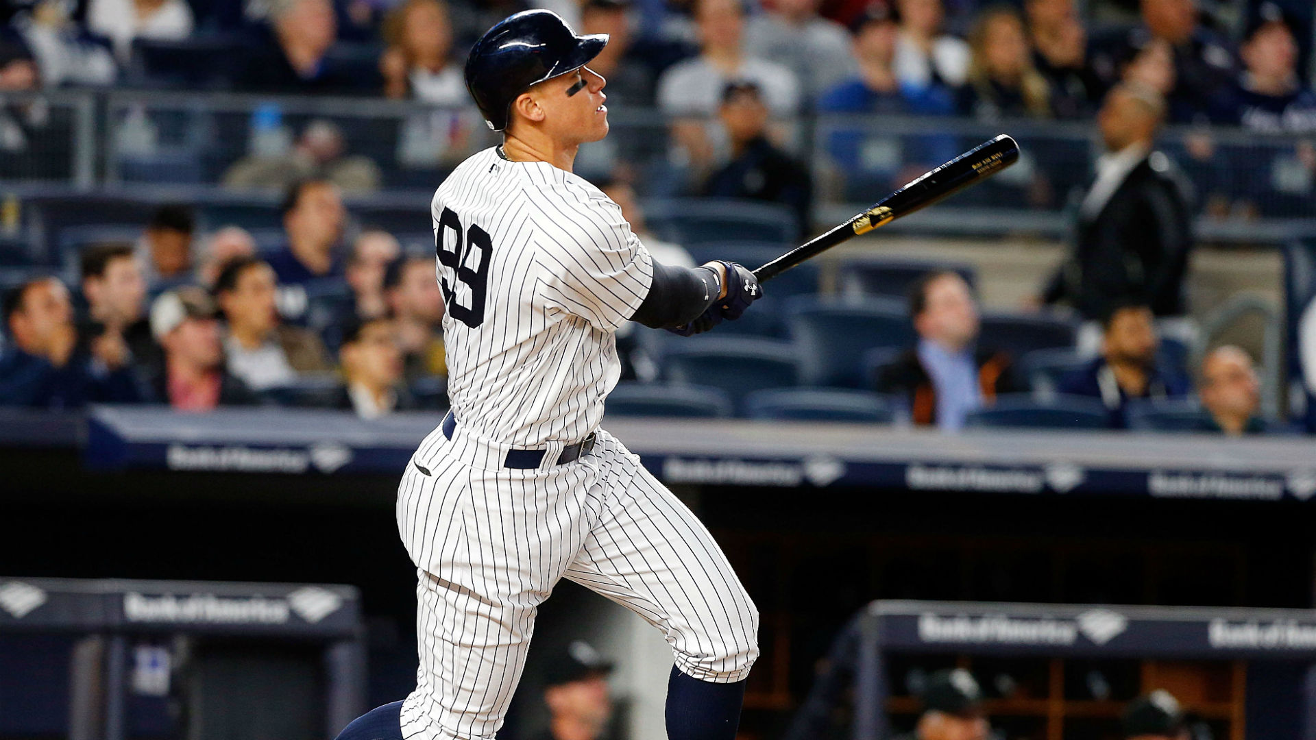 Aaron Judge obliterates Joe DiMaggio’s Yankees rookie home run record ...