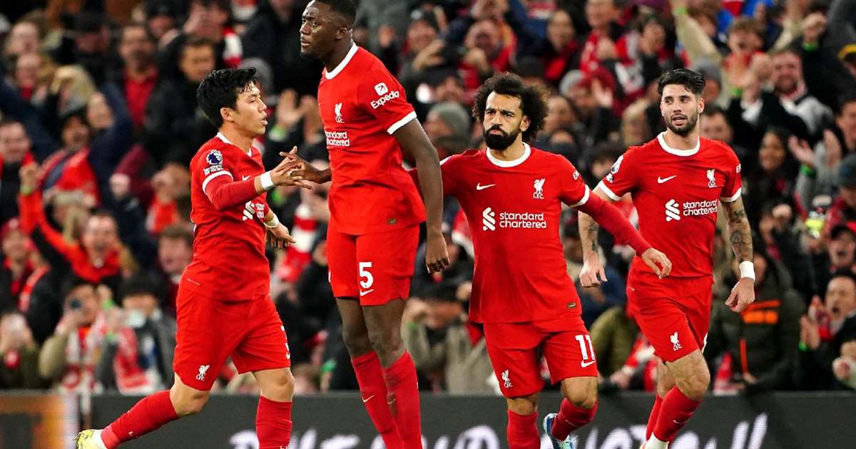 Mohamed Salah on target as Arsenal retain top spot after draw at Liverpool