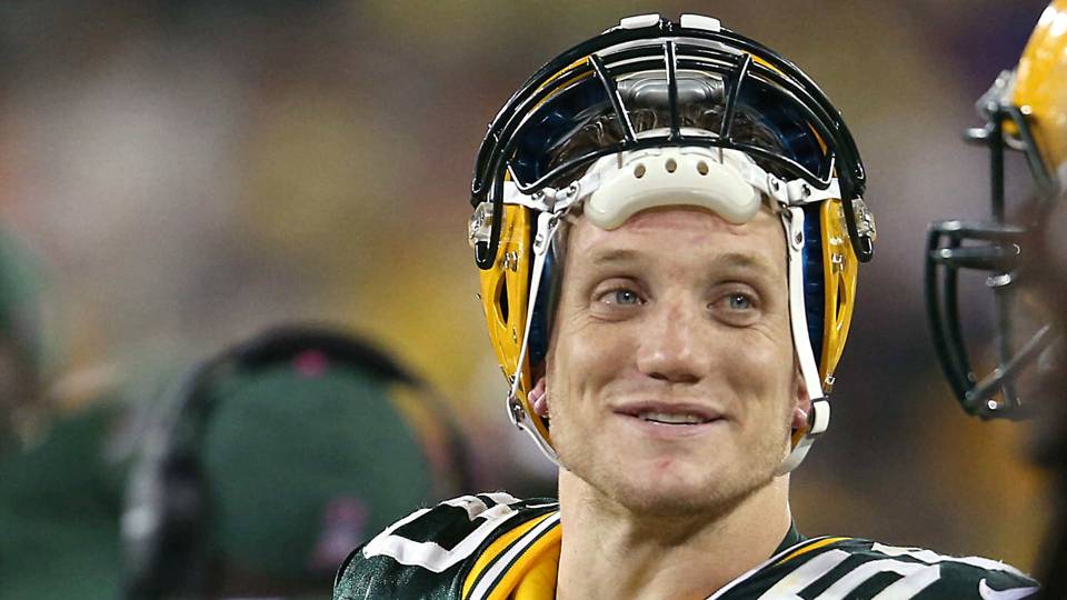 A.J. Hawk signs with Bengals, bolsters linebacker corps | Sporting News ...