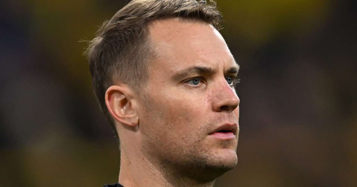 Bayern star Neuer underwent three facial operations for skin cancer